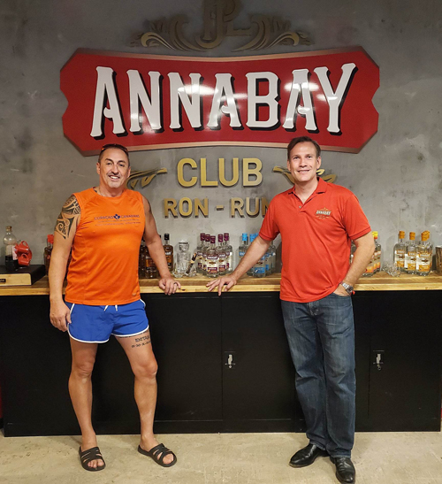 AnnaBay Club Rum…yum yum yum | Curaçao 4 Canadians